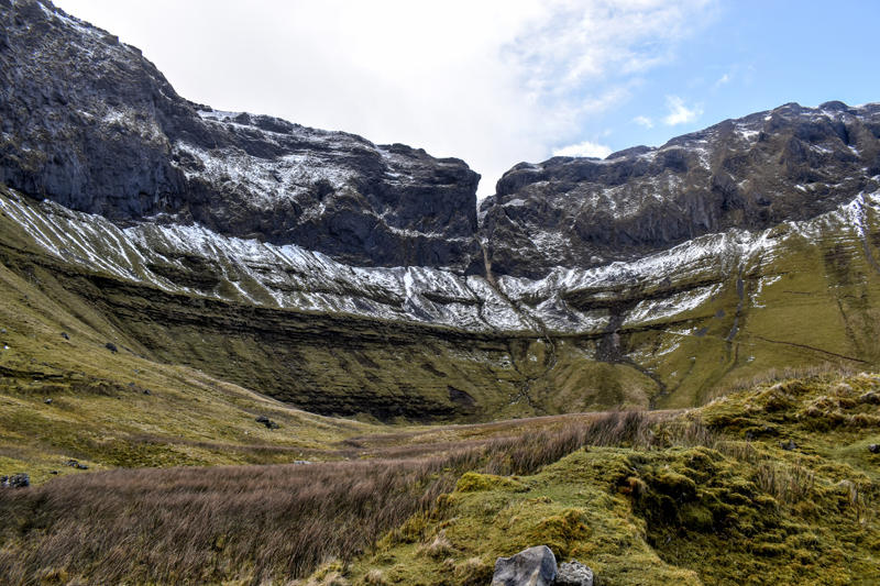Irish Folklore, Myths & Legends: Lovers of Diarmuid & Grainne
